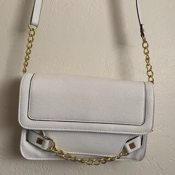 Jessica Simpson | Bags | Jessica Simpson Crossbody Purse | Poshmark